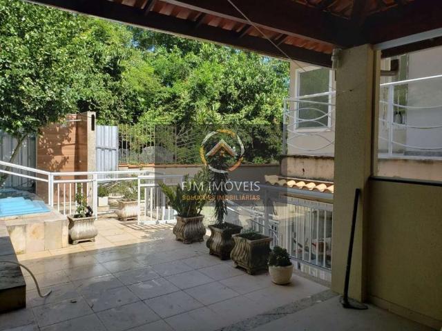 Casa / Sobrado para Venda em Niterói/RJ Itaipu 4 Quartos