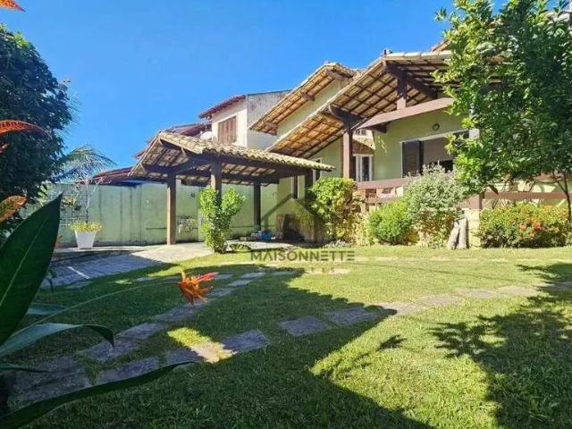 Casa / Sobrado para Venda em Niterói/RJ Itaipu 4 Quartos