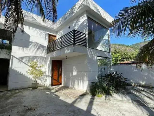 Casa / Sobrado para Venda em Niterói/RJ Itaipu 4 Quartos