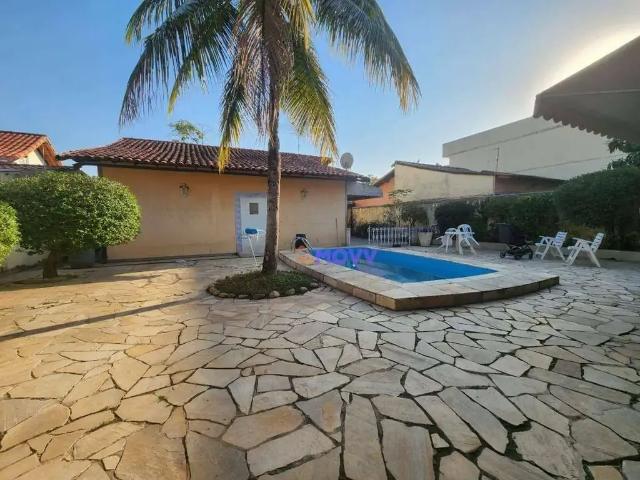 Casa / Sobrado para Venda em Niterói/RJ Itaipu 4 Quartos