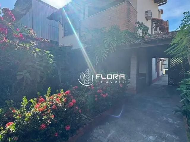 Casa / Sobrado para Venda em Niterói/RJ Itaipu 4 Quartos