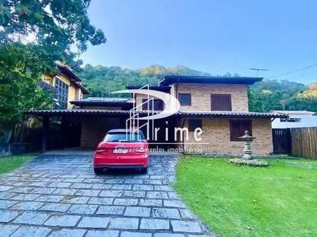 Casa / Sobrado para Venda em Niterói/RJ Itaipu 4 Quartos