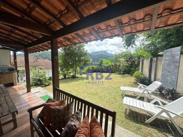 Casa / Sobrado para Venda em Niterói/RJ Itaipu 4 Quartos