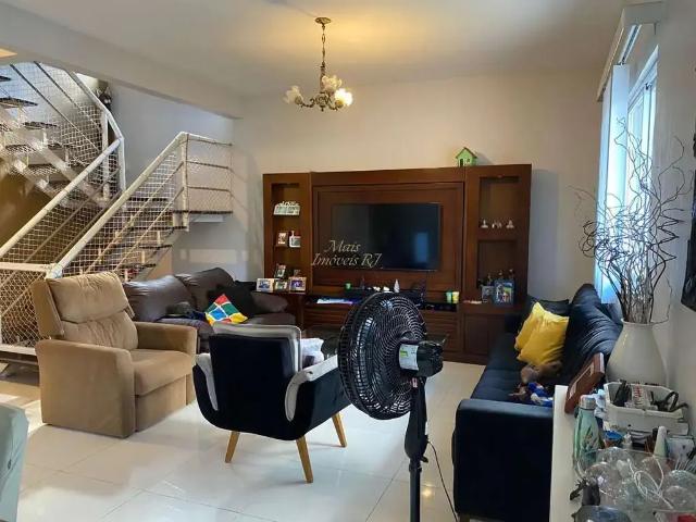 Casa / Sobrado para Venda em Niterói/RJ Itaipu 4 Quartos