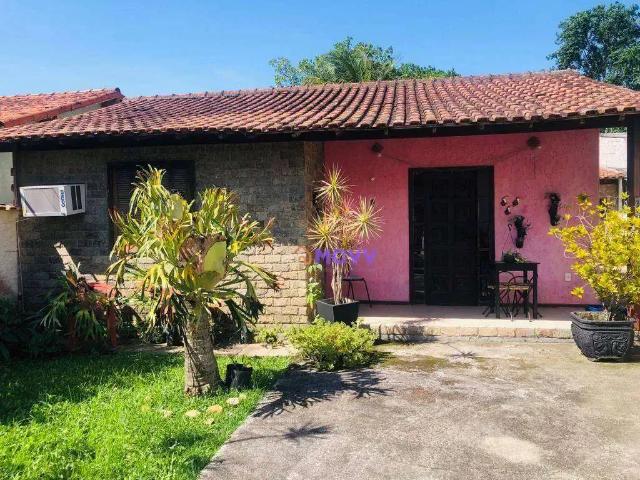 Casa / Sobrado para Venda em Niterói/RJ Itaipu 4 Quartos