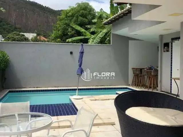 Casa / Sobrado para Venda em Niterói/RJ Itaipu 4 Quartos