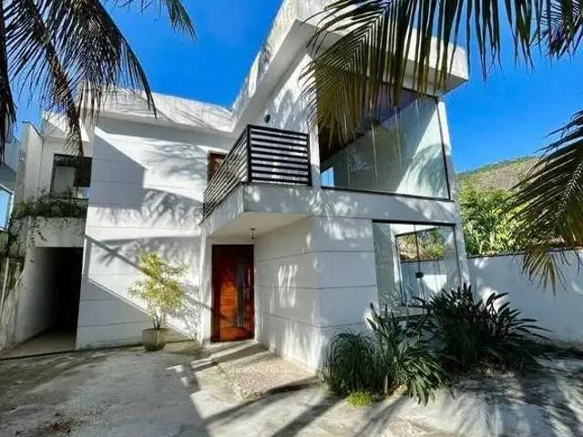 Casa / Sobrado para Venda em Niterói/RJ Itaipu 4 Quartos