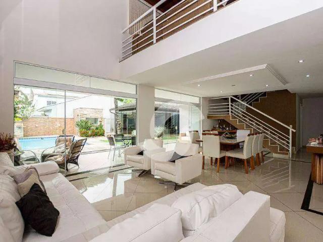 Casa / Sobrado para Venda em Niterói/RJ Itaipu 5 Quartos