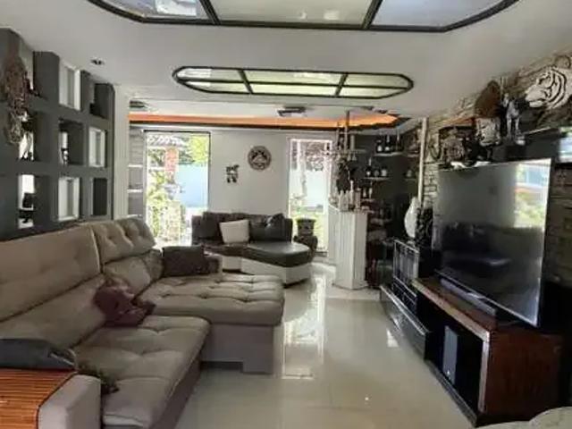 Casa / Sobrado para Venda em Niterói/RJ Itaipu 5 Quartos