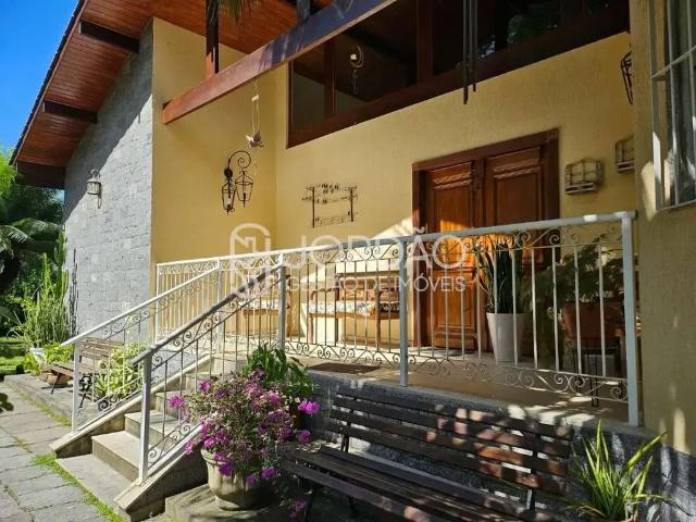 Casa / Sobrado para Venda em Niterói/RJ Itaipu 6 Quartos
