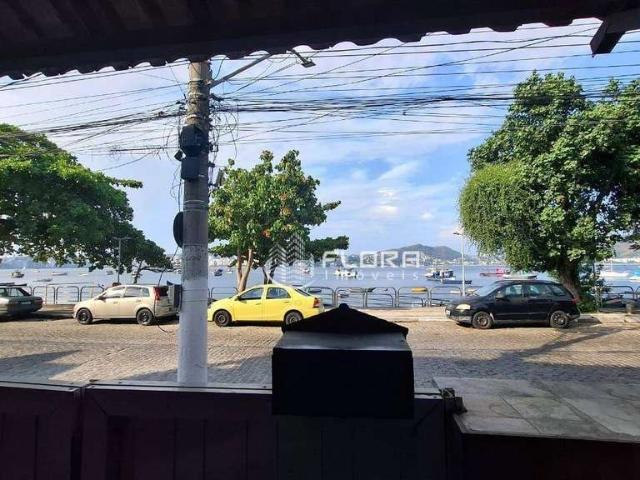 Casa / Sobrado para Venda em Niterói/RJ Jurujuba 3 Quartos