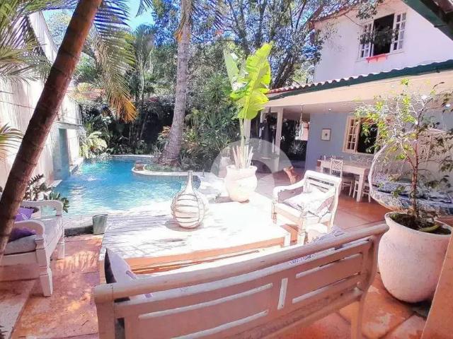 Casa / Sobrado para Venda em Niterói/RJ Maravista 3 Quartos