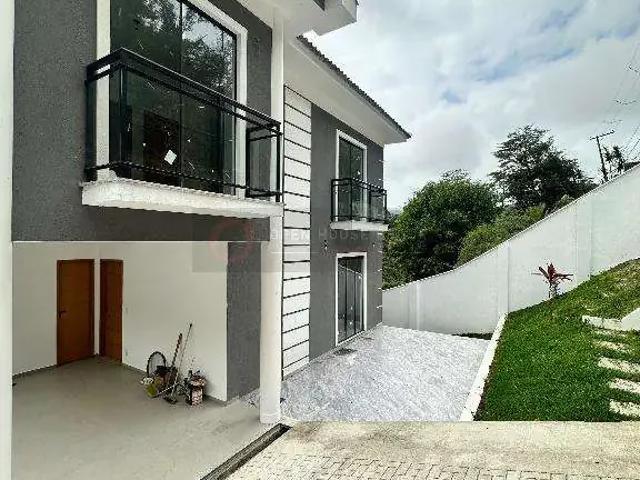 Casa / Sobrado para Venda em Niterói/RJ Maravista 3 Quartos