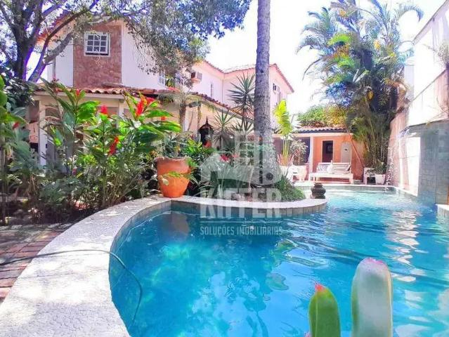 Casa / Sobrado para Venda em Niterói/RJ Maravista 3 Quartos