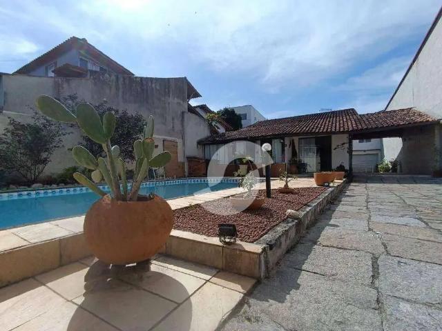 Casa / Sobrado para Venda em Niterói/RJ Maravista 3 Quartos