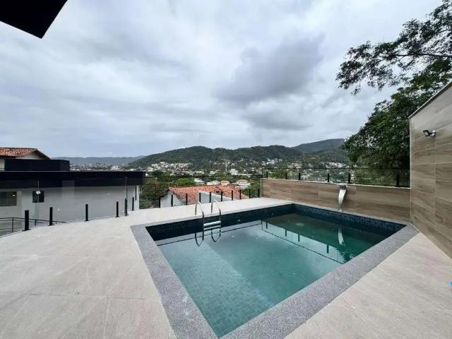 Casa / Sobrado para Venda em Niterói/RJ Maravista 5 Quartos