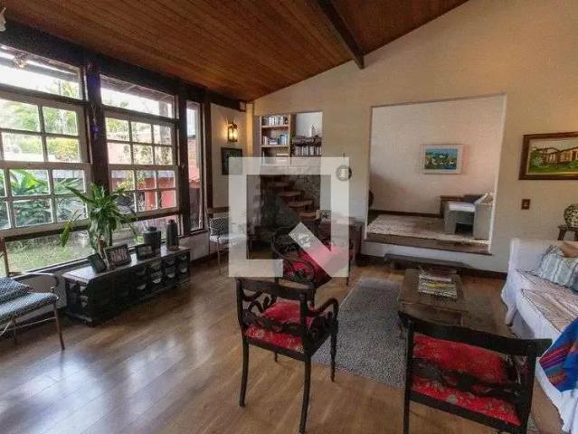 Casa / Sobrado para Venda em Niterói/RJ Maria Paula 3 Quartos