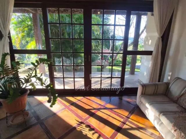 Casa / Sobrado para Venda em Niterói/RJ Maria Paula 4 Quartos
