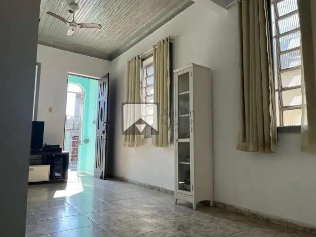 Casa / Sobrado para Venda em Niterói/RJ São Domingos 2 Quartos