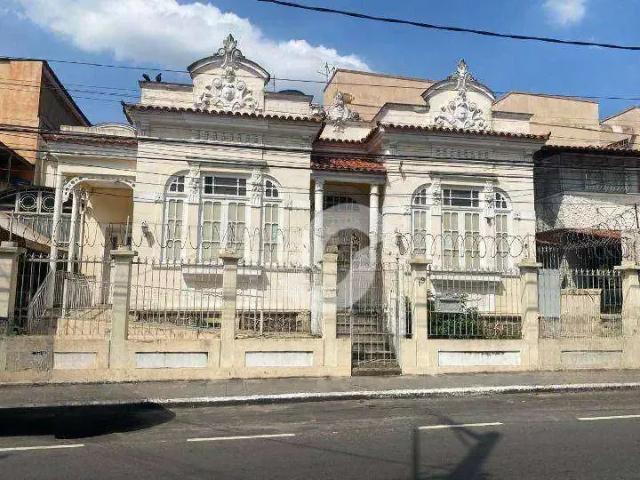 Casa / Sobrado para Venda em Niterói/RJ São Domingos 8 Quartos