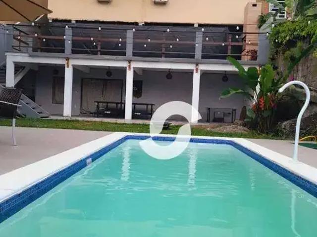 Casa / Sobrado para Venda em Niterói/RJ São Francisco 4 Quartos