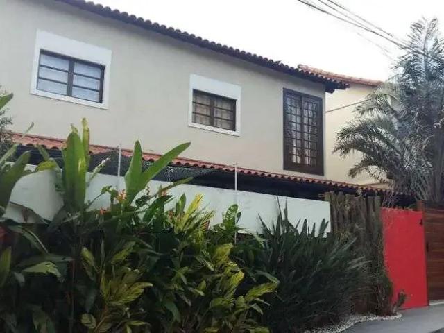 Casa / Sobrado para Venda em Niterói/RJ São Francisco 4 Quartos