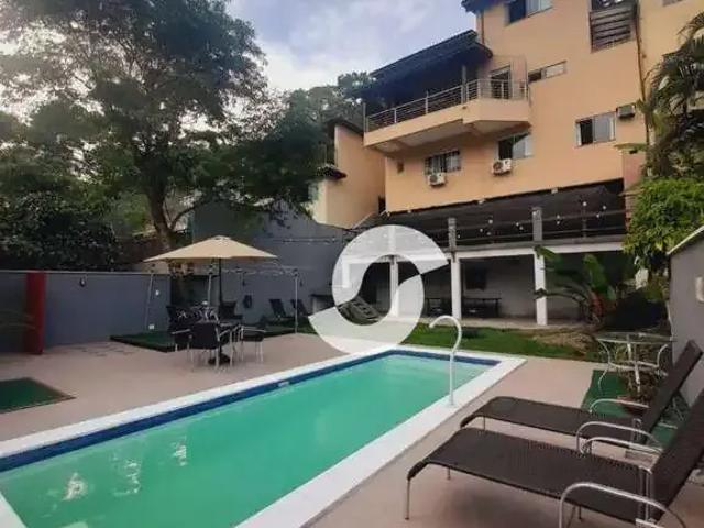 Casa / Sobrado para Venda em Niterói/RJ São Francisco 4 Quartos
