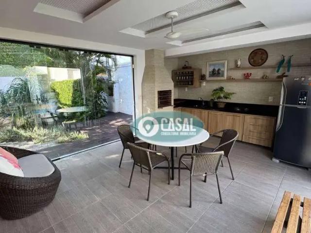 Casa / Sobrado para Venda em Niterói/RJ São Francisco 4 Quartos