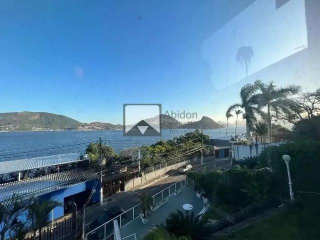 Casa / Sobrado para Venda em Niterói/RJ Icaraí 4 Quartos