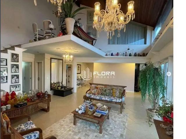 Casa / Sobrado para Venda em Niterói/RJ São Francisco 4 Quartos