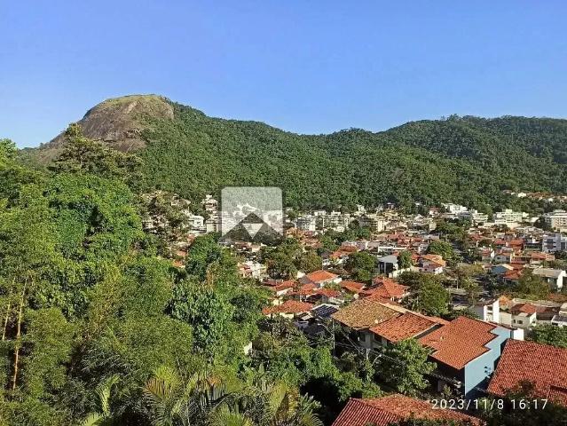 Casa / Sobrado para Venda em Niterói/RJ São Francisco 4 Quartos