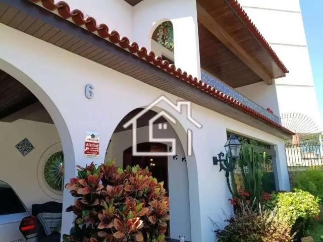 Casa / Sobrado para Venda em Niterói/RJ São Francisco 4 Quartos