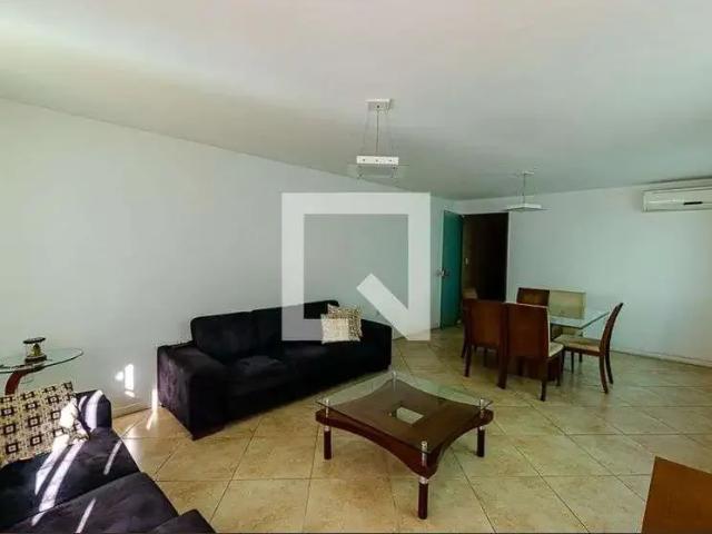 Casa / Sobrado para Venda em Niterói/RJ São Francisco 4 Quartos