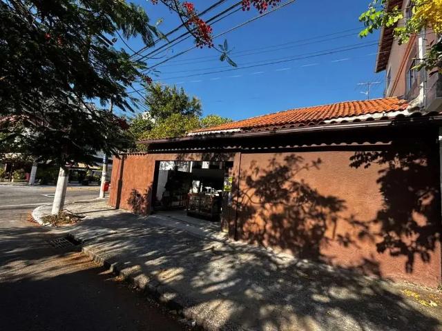 Casa / Sobrado para Venda em Niterói/RJ São Francisco 4 Quartos