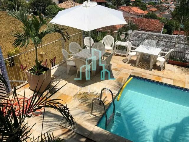 Casa / Sobrado para Venda em Niterói/RJ São Francisco 4 Quartos