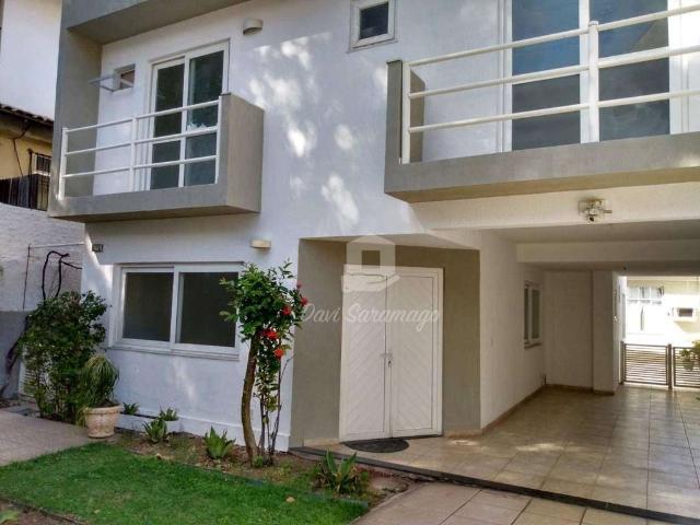 Casa / Sobrado para Venda em Niterói/RJ São Francisco 4 Quartos