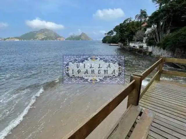 Casa / Sobrado para Venda em Niterói/RJ São Francisco 4 Quartos