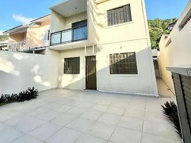Casa / Sobrado para Venda em Niterói/RJ São Francisco 4 Quartos