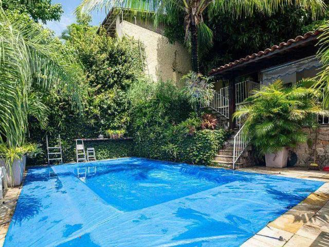 Casa / Sobrado para Venda em Niterói/RJ São Francisco 4 Quartos
