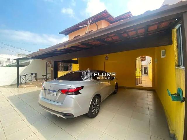 Casa / Sobrado para Venda em Niterói/RJ São Francisco 4 Quartos