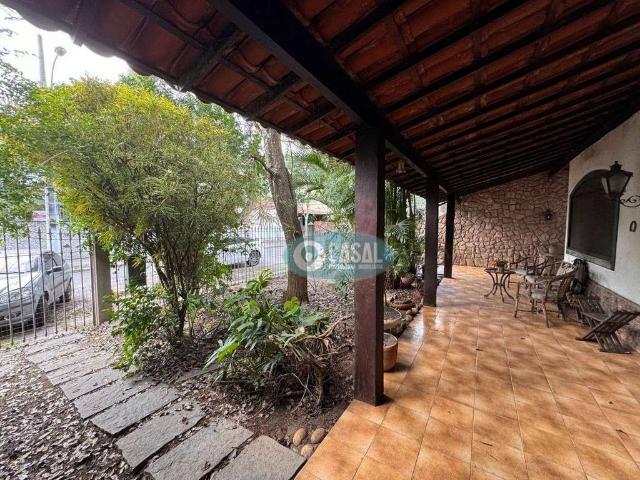 Casa / Sobrado para Venda em Niterói/RJ São Francisco 4 Quartos