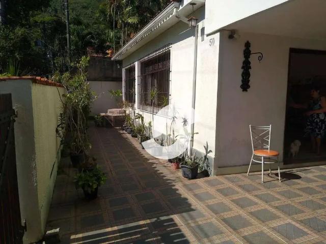 Casa / Sobrado para Venda em Niterói/RJ São Francisco 5 Quartos