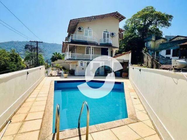 Casa / Sobrado para Venda em Niterói/RJ São Francisco 5 Quartos