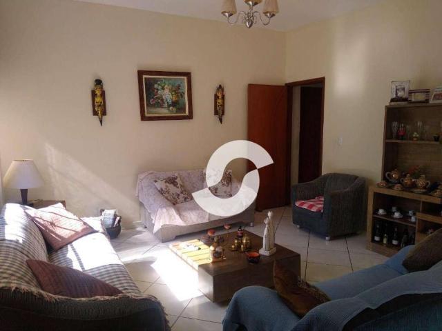 Casa / Sobrado para Venda em Niterói/RJ São Francisco 5 Quartos