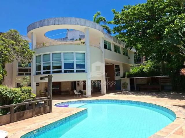Casa / Sobrado para Venda em Niterói/RJ São Francisco 5 Quartos