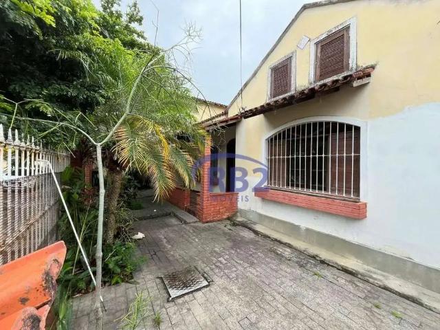 Casa / Sobrado para Venda em Niterói/RJ São Francisco 5 Quartos