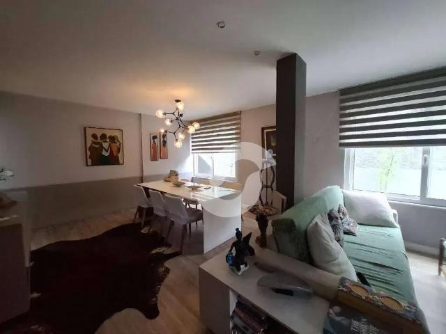 Casa / Sobrado para Venda em Niterói/RJ São Francisco 5 Quartos