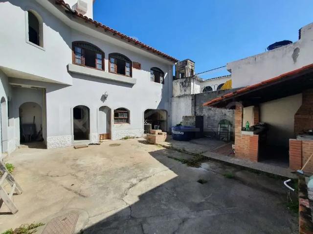 Casa / Sobrado para Venda em Niterói/RJ São Francisco 6 Quartos