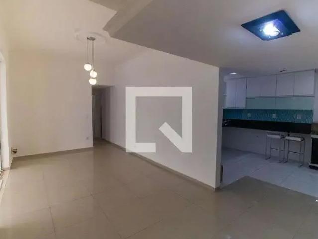 Casa / Sobrado para Venda em Niterói/RJ São Francisco 2 Quartos