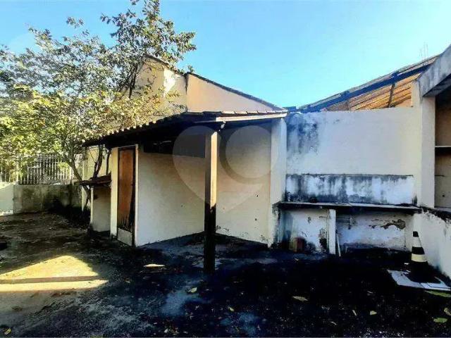 Casa / Sobrado para Venda em Niterói/RJ São Francisco 2 Quartos